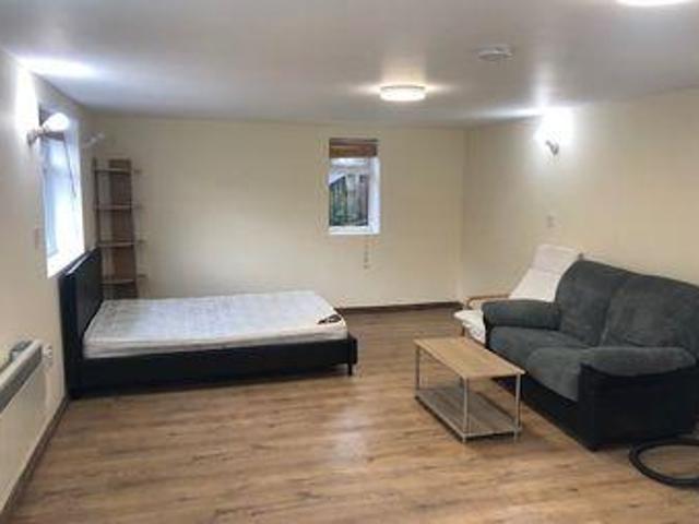 0 Bedrooms Studio for rent in Wyndham Crescent, Hounslow TW4