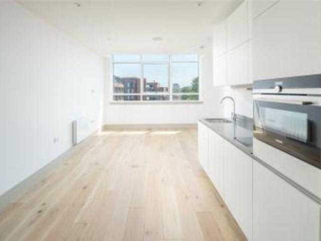0 Bedrooms Studio for rent in Zenith House, 69 Lawrence Road, London N15