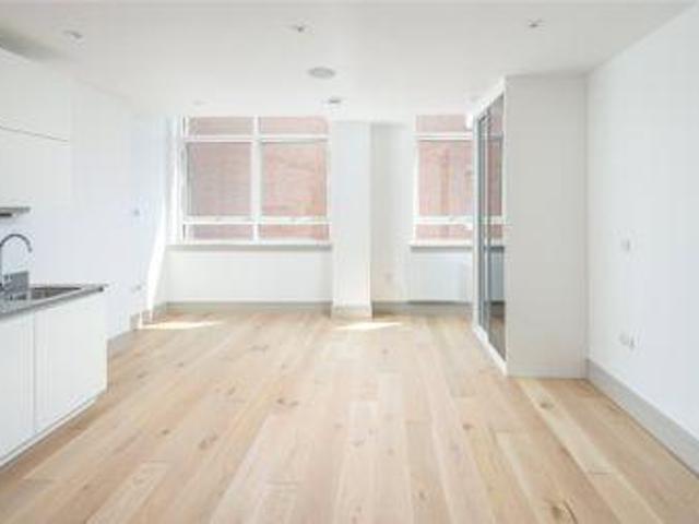 0 Bedrooms Studio for rent in Zenith House, 69 Lawrence Road, London N15