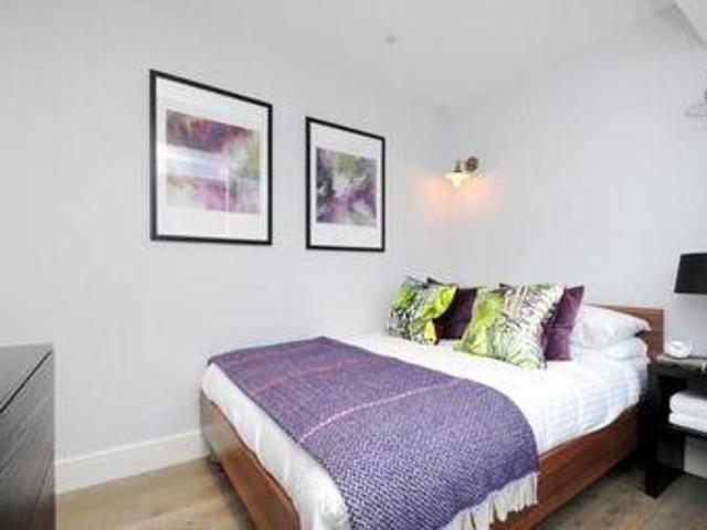 0 Bedrooms Studio for rent in Askew Crescent, Shepherds Bush W12