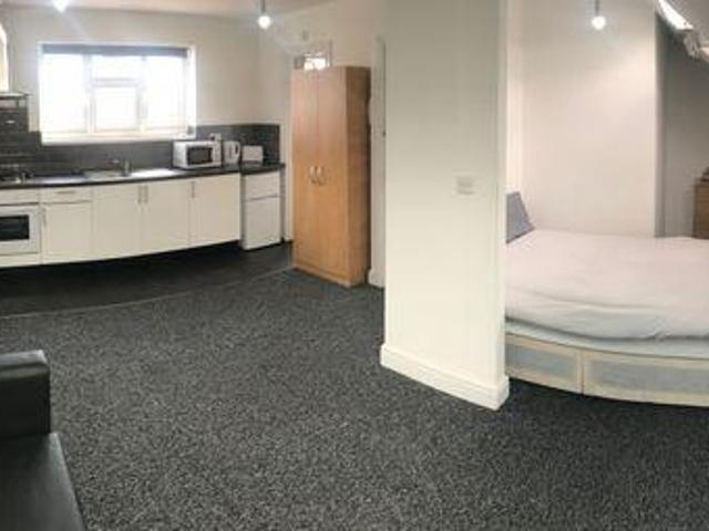 0 Bedrooms Studio for rent in Apartment 6, Green Lane, Seven Kings, Essex IG3