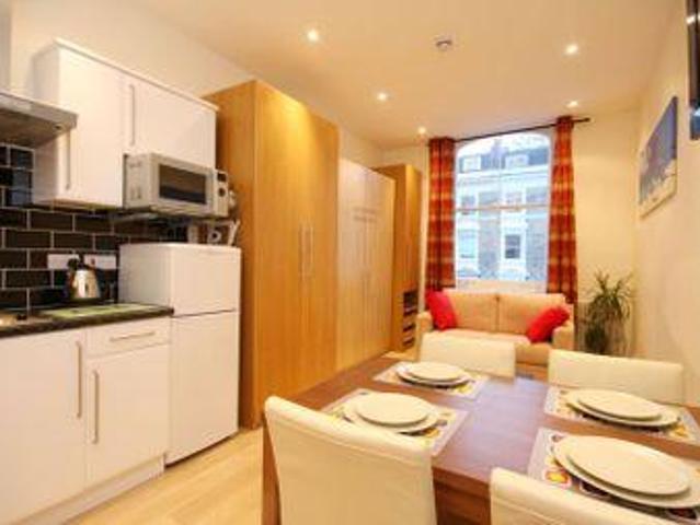 0 Bedrooms Studio for rent in Arundel Gardens, Notting Hill W11