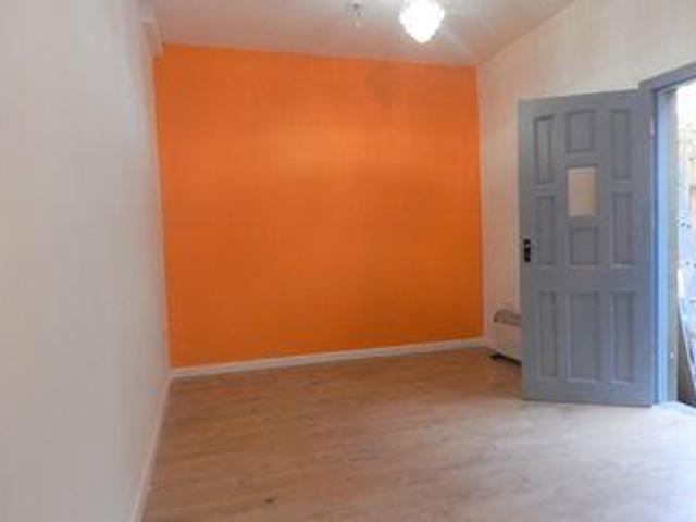 0 Bedrooms Studio for rent in Balham High Road, London SW17