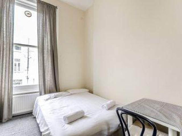 0 Bedrooms Studio for rent in Barons Court, Barons Court W14