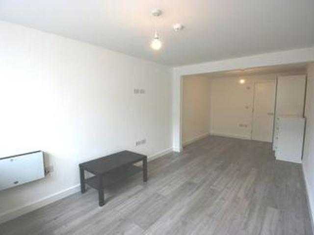 0 Bedrooms Studio for rent in Black Horse Close, Windsor SL4