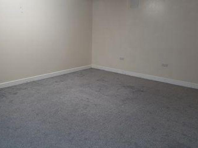 0 Bedrooms Studio for rent in Brockenhurst Gardens, Ilford IG1