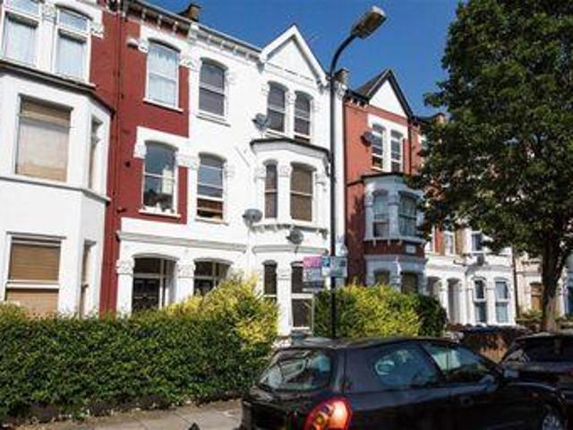 0 Bedrooms Studio for rent in Burton Road, Kilburn, London NW6