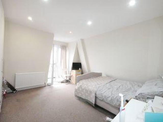 0 Bedrooms Studio for rent in Camden Road, Holloway, London N7