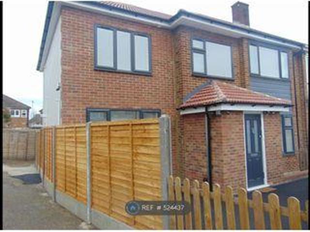 0 Bedrooms Studio for rent in Cadmore Lane, Cheshunt, Waltham Cross EN8