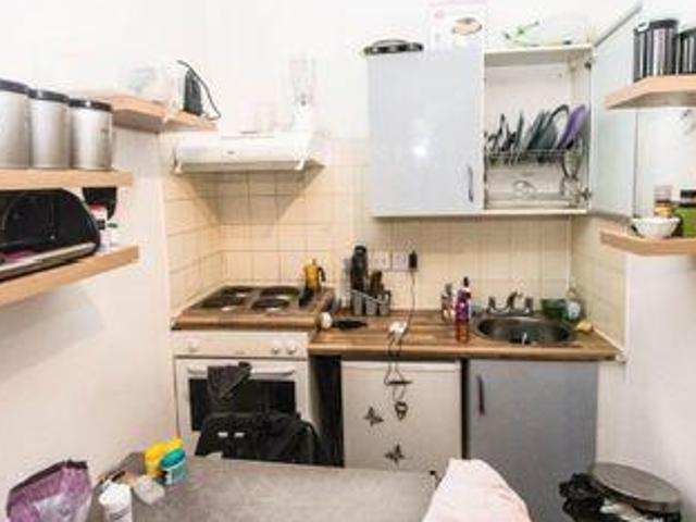 0 Bedrooms Studio for rent in Challoner Street, Barons Court W14