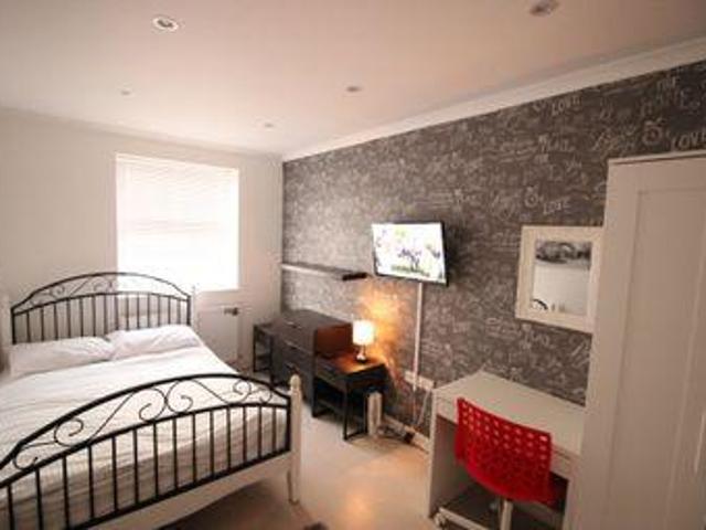 0 Bedrooms Studio for rent in Chusan Place, Commercial Road, Limehouse E14