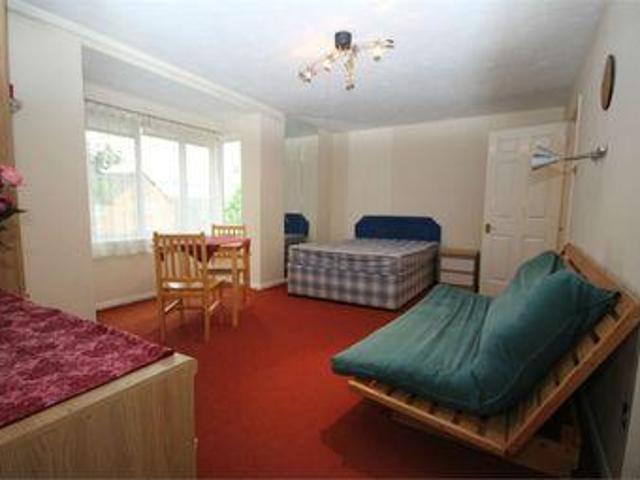 0 Bedrooms Studio for rent in Colwyn Green, Welsh Harp Village, London NW9
