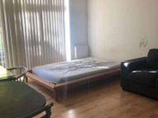 0 Bedrooms Studio for rent in Coleridge Road, Islington N4