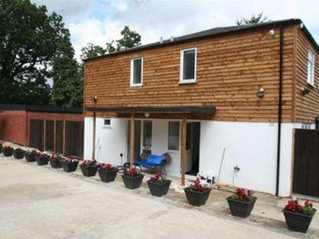 0 Bedrooms Studio for rent in Copthall Cottages, Hendon NW4