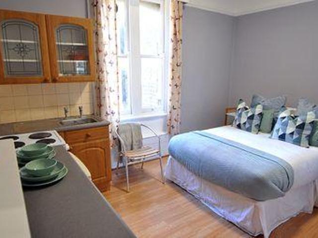 0 Bedrooms Studio for rent in Courtfield Gardens, Earls Court, London SW5