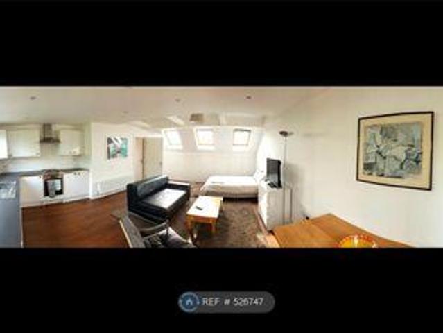 0 Bedrooms Studio for rent in Courthouse Gardens, London N3