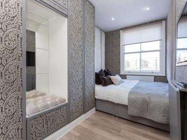 0 Bedrooms Studio for rent in Claverton Street, London SW1V