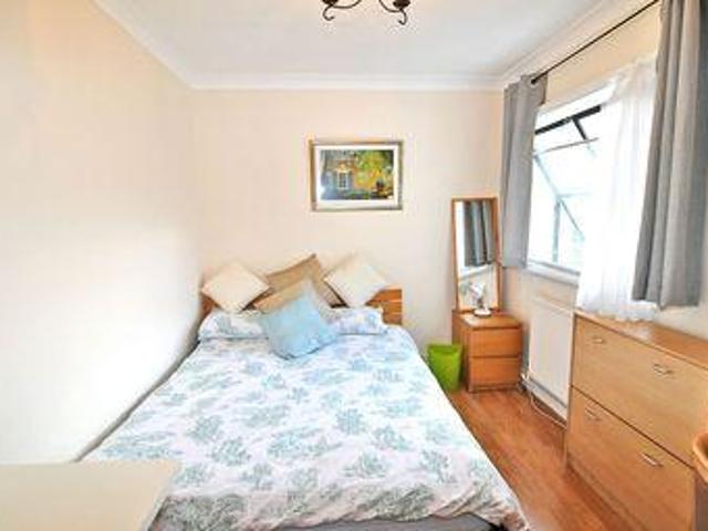 0 Bedrooms Studio for rent in Clandon Court, Sinclair Gardens, Brook Green, London W14