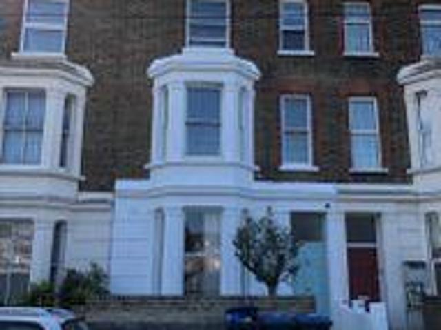 0 Bedrooms Studio for rent in Claremont Road, London W9