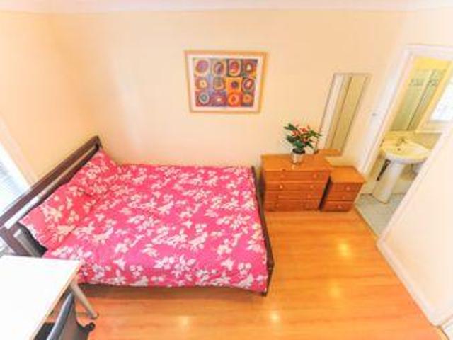 0 Bedrooms Studio for rent in Cromwell Raod, Gloucester Road SW7