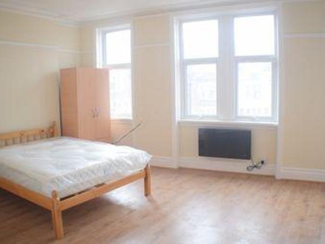 0 Bedrooms Studio for rent in Finchley Road, Golders Green, London NW11