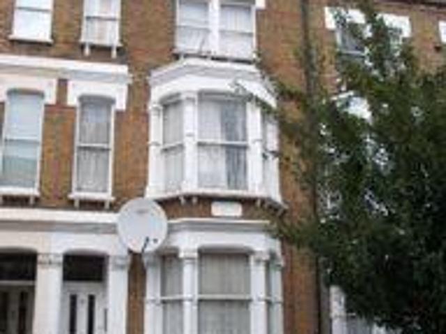 0 Bedrooms Studio for rent in Gascony Avenue, Kilburn, London NW6