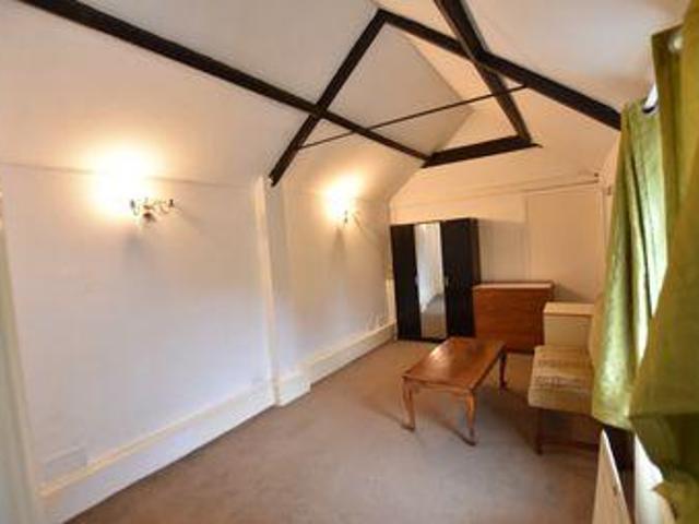 0 Bedrooms Studio for rent in Goldhawk Road, Shepherds Bush W6