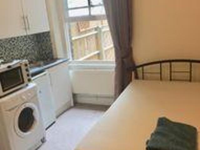 0 Bedrooms Studio for rent in Goldhurst Terrace, Swiss Cottage NW6