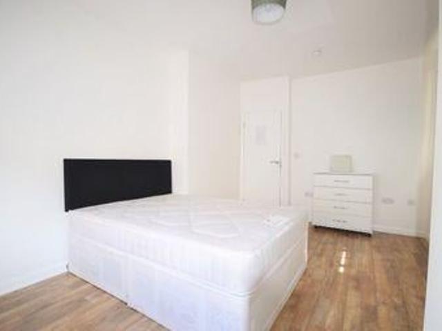 0 Bedrooms Studio for rent in Green Lanes, London N4