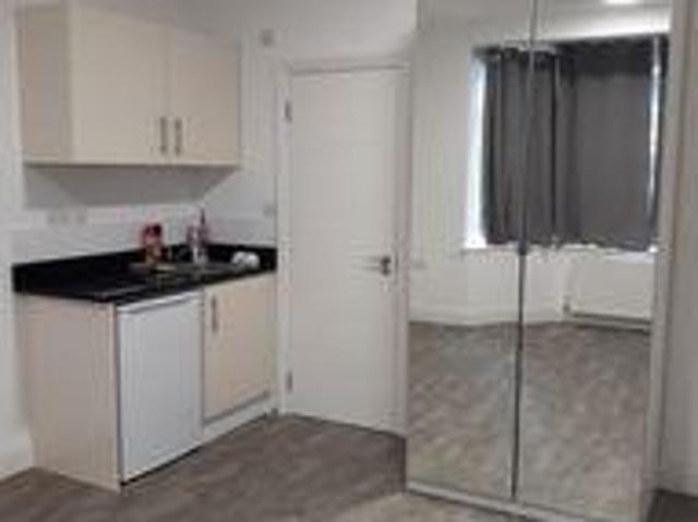 0 Bedrooms Studio for rent in Hendon Way, London NW2