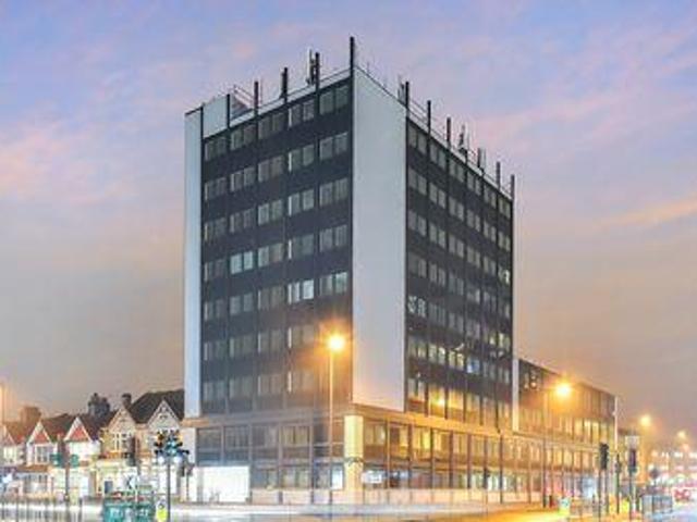 0 Bedrooms Studio for rent in High Road, Finchley N12
