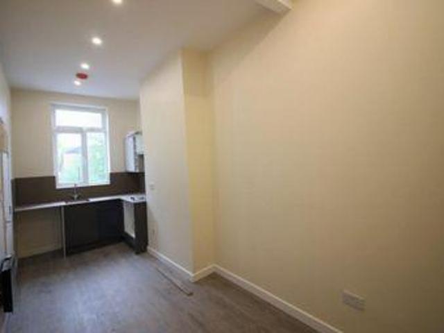 0 Bedrooms Studio for rent in High Street, South Norwood SE25