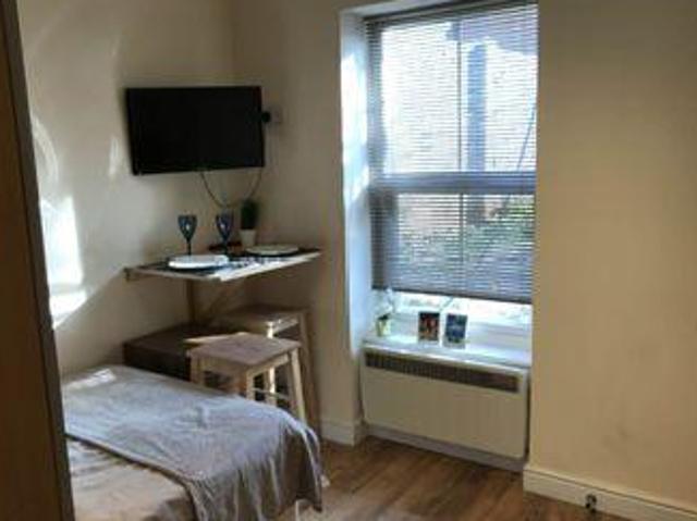 0 Bedrooms Studio for rent in Hilldrop Road, London N7