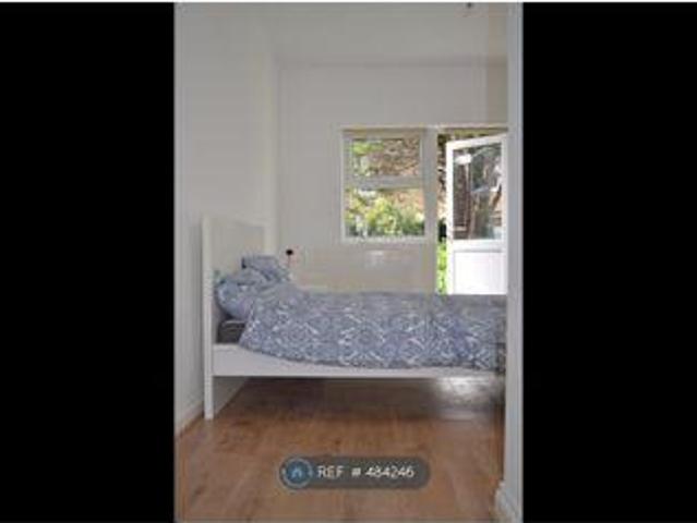 0 Bedrooms Studio for rent in Ilford, Ilford IG1