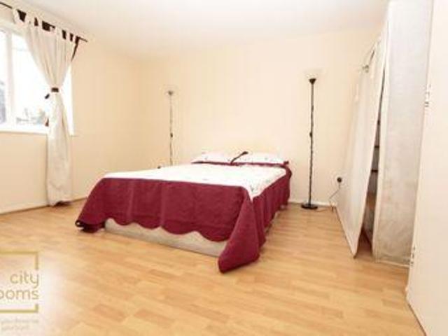 0 Bedrooms Studio for rent in Inglewood Close, Mudchute, Crossharbour E14