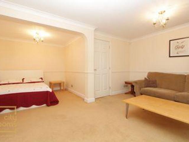 0 Bedrooms Studio for rent in Jamestown Way, Canary Wharf E14