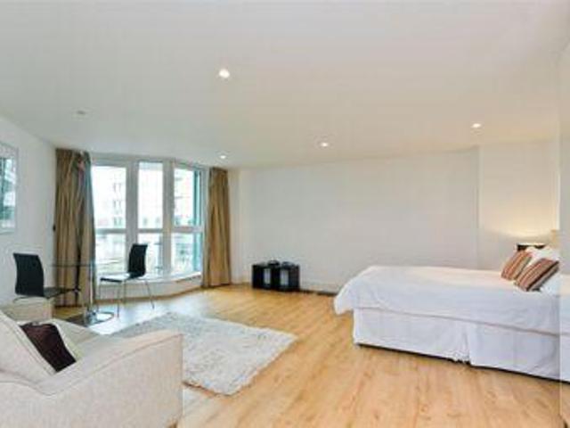 0 Bedrooms Studio for rent in Kestrel House, St Georges Wharf, London SW8