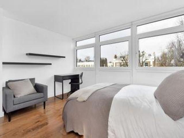 0 Bedrooms Studio for rent in Ladbroke Road, Holland Park W11