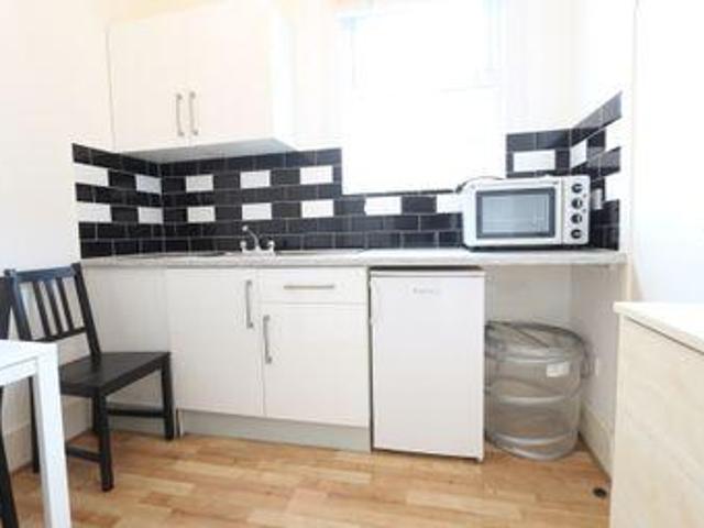 0 Bedrooms Studio for rent in Lea Bridge Road, London E10