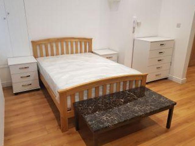0 Bedrooms Studio for rent in London Road, Norbury SW16