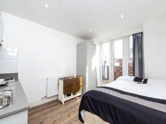 0 Bedrooms Studio for rent in Luminaire Apartments, Kilburn High Road, Kilburn, London NW6