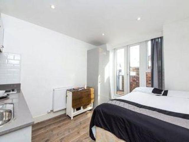 0 Bedrooms Studio for rent in Luminaire Apartments, Kilburn High Road, Kilburn, London NW6