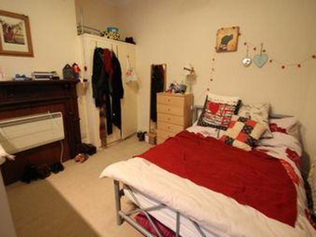 0 Bedrooms Studio for rent in Manor Terrace, Hyde Park, Leeds LS6