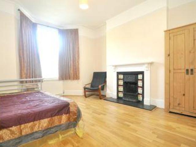 0 Bedrooms Studio for rent in Mill Hill Road, Acton W3