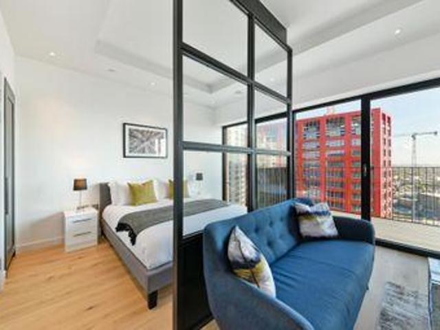 0 Bedrooms Studio for rent in Modena House, London City Island, London E14