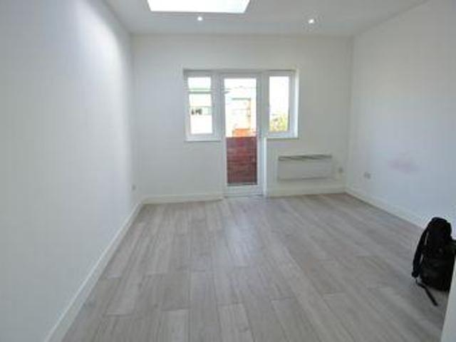 0 Bedrooms Studio for rent in Neasden Close, Neasden NW10