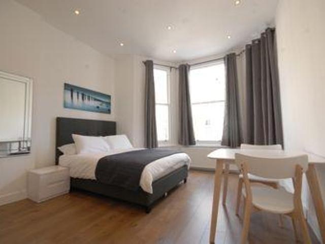0 Bedrooms Studio for rent in Nevern Place, Earls Court SW5
