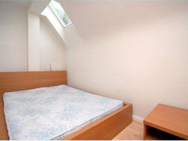 0 Bedrooms Studio for rent in Oaklands Grove, Shepherds Bush W12