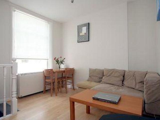 0 Bedrooms Studio for rent in Oaklands Grove, Shepherds Bush W12
