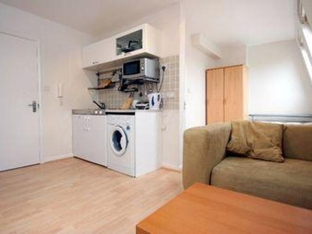 0 Bedrooms Studio for rent in Oaklands Grove, Shepherds Bush W12